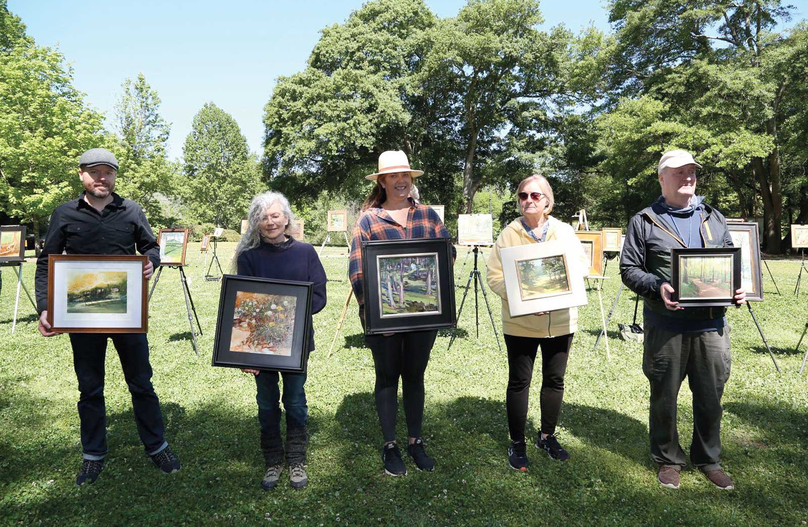 American Art Collector - A Monthly Magazine for Collectors, Galleries ...