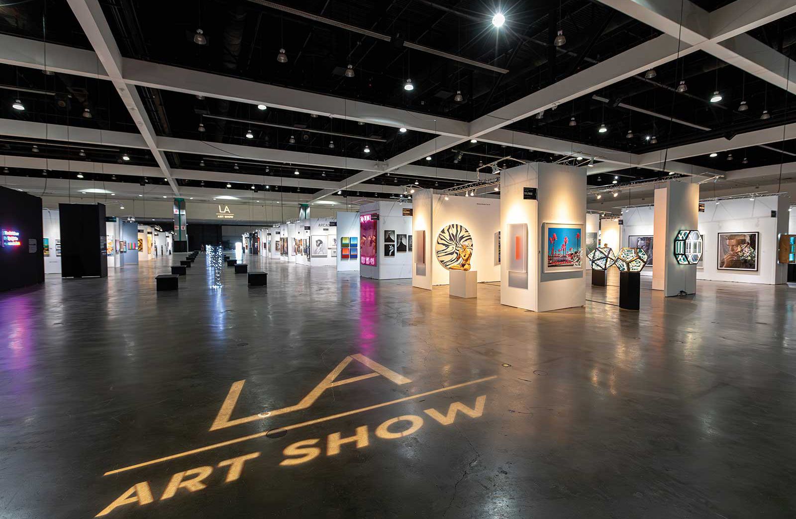 American Art Collector - A Monthly Magazine for Collectors, Galleries ...